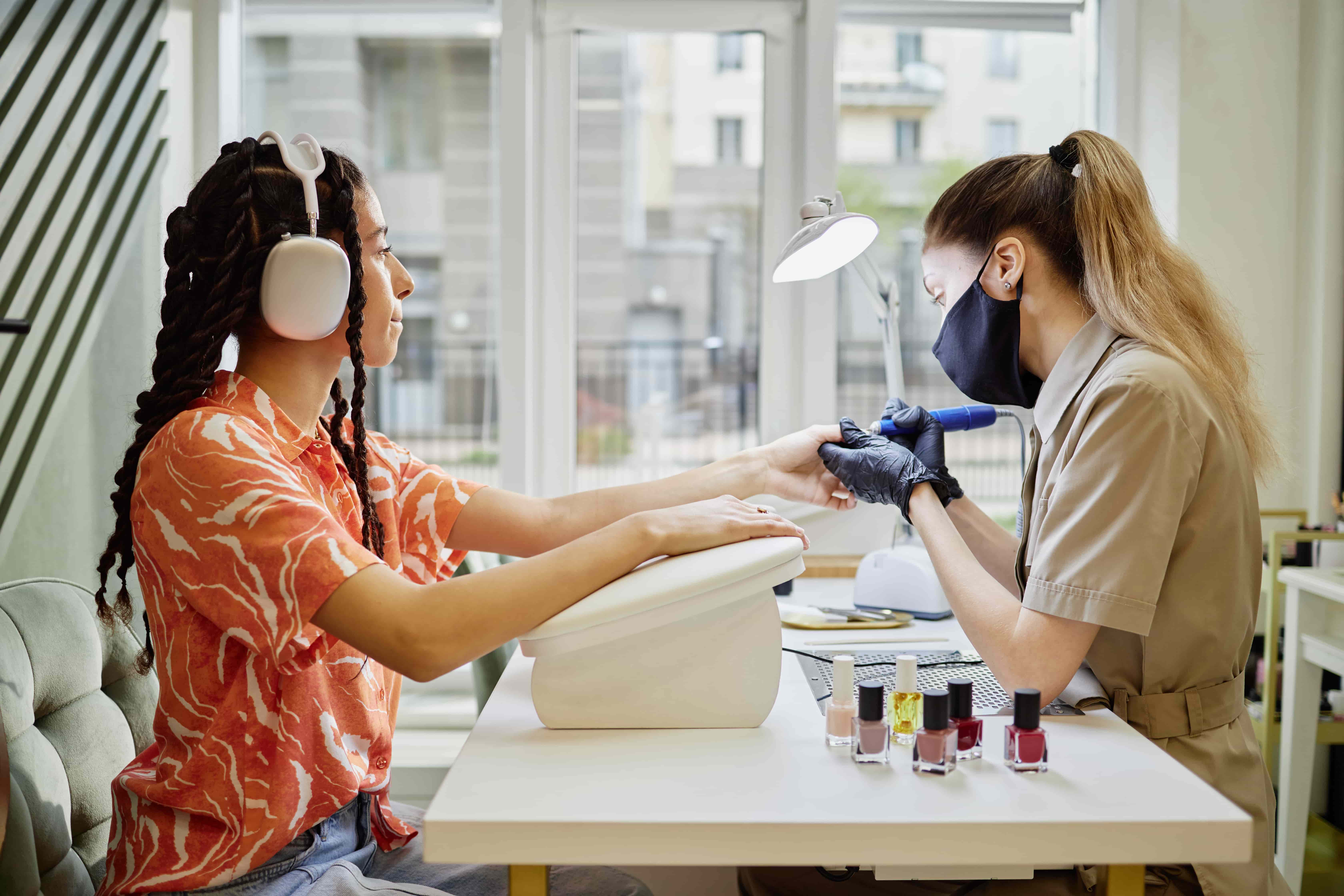 15 Small Home Nail Salon Design Ideas to Launch Your At-Home Business