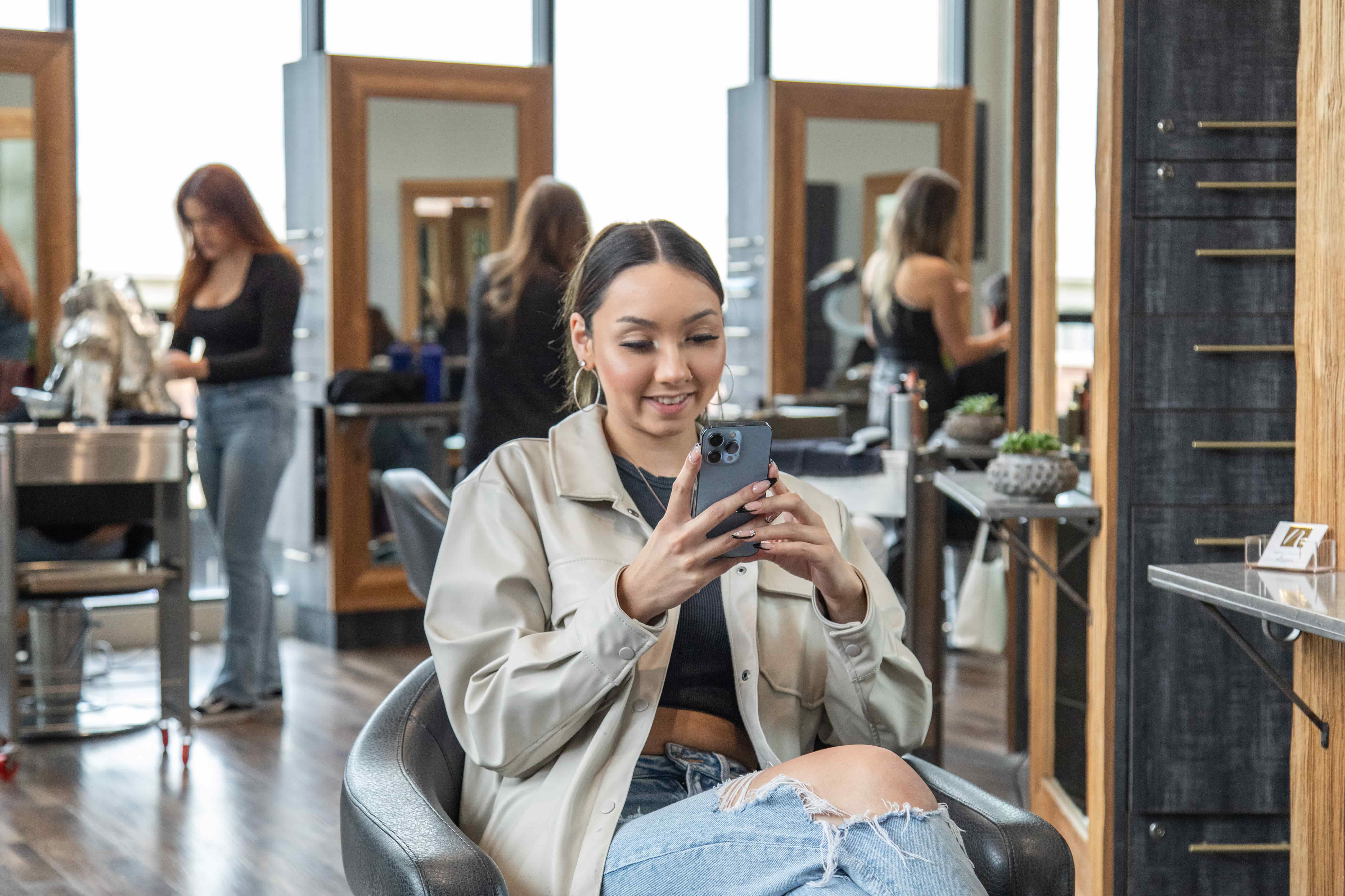 How is Technology Used in a Hair Salon?