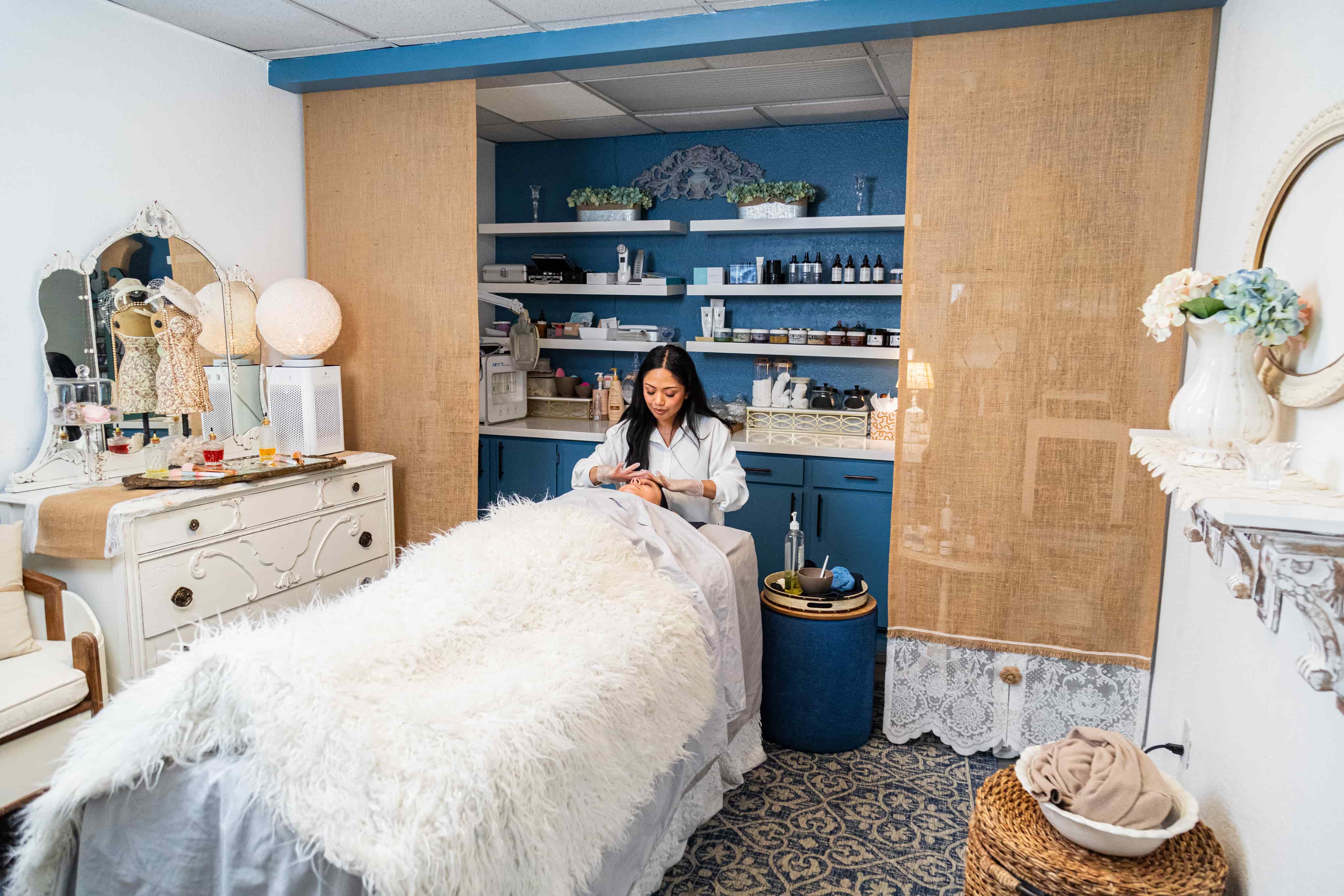 Esthetician Mission Statement Examples (2025)